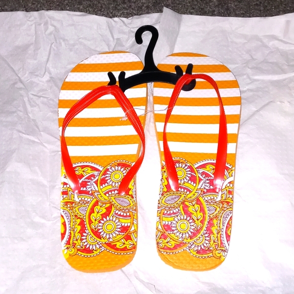 Source Unknown | Shoes | Orangewhite Stripes W Floral Design Flip Flop ...